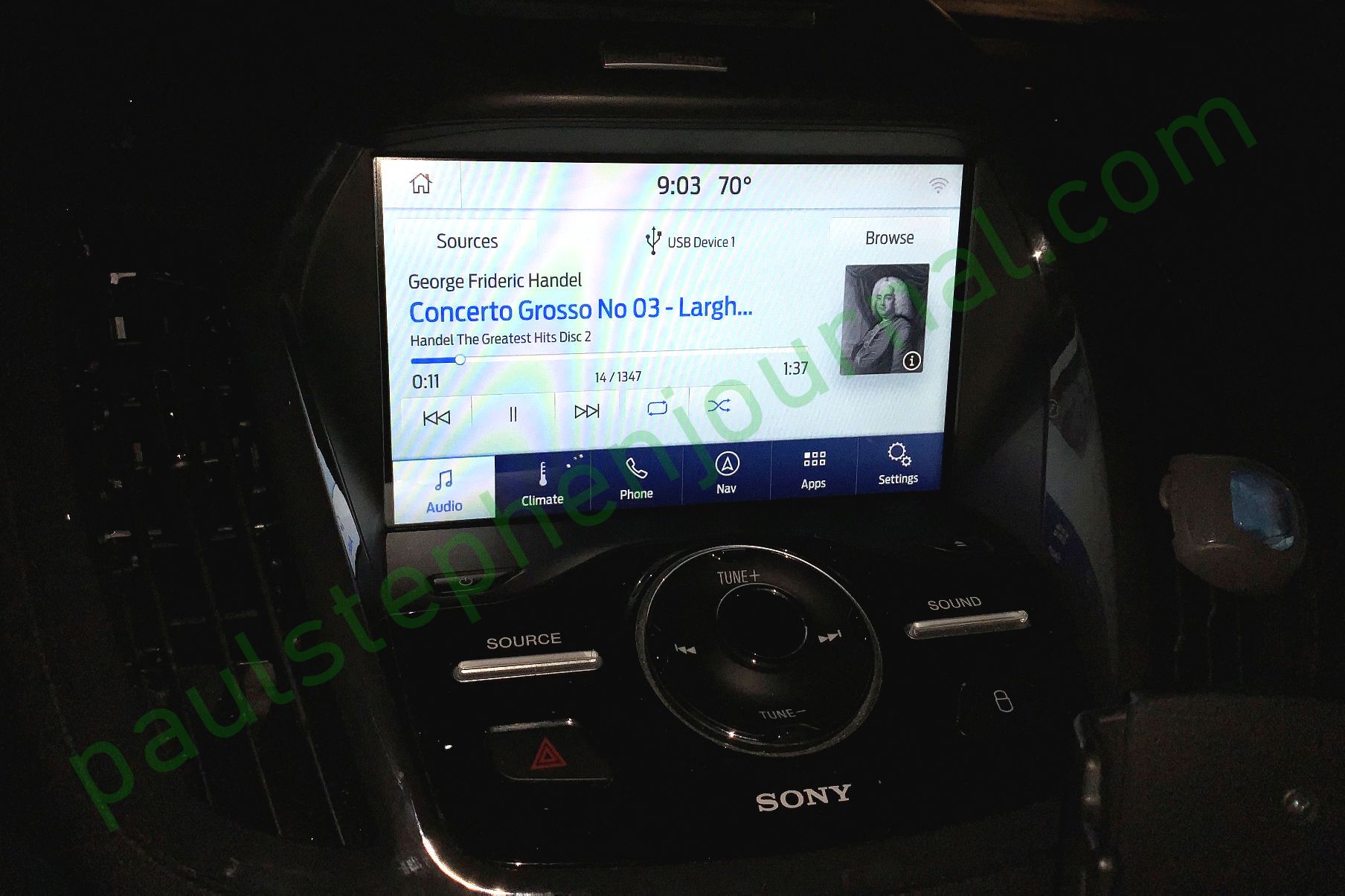 How I Upgraded My Ford Escape to SYNC 3 - Computer Looking Up